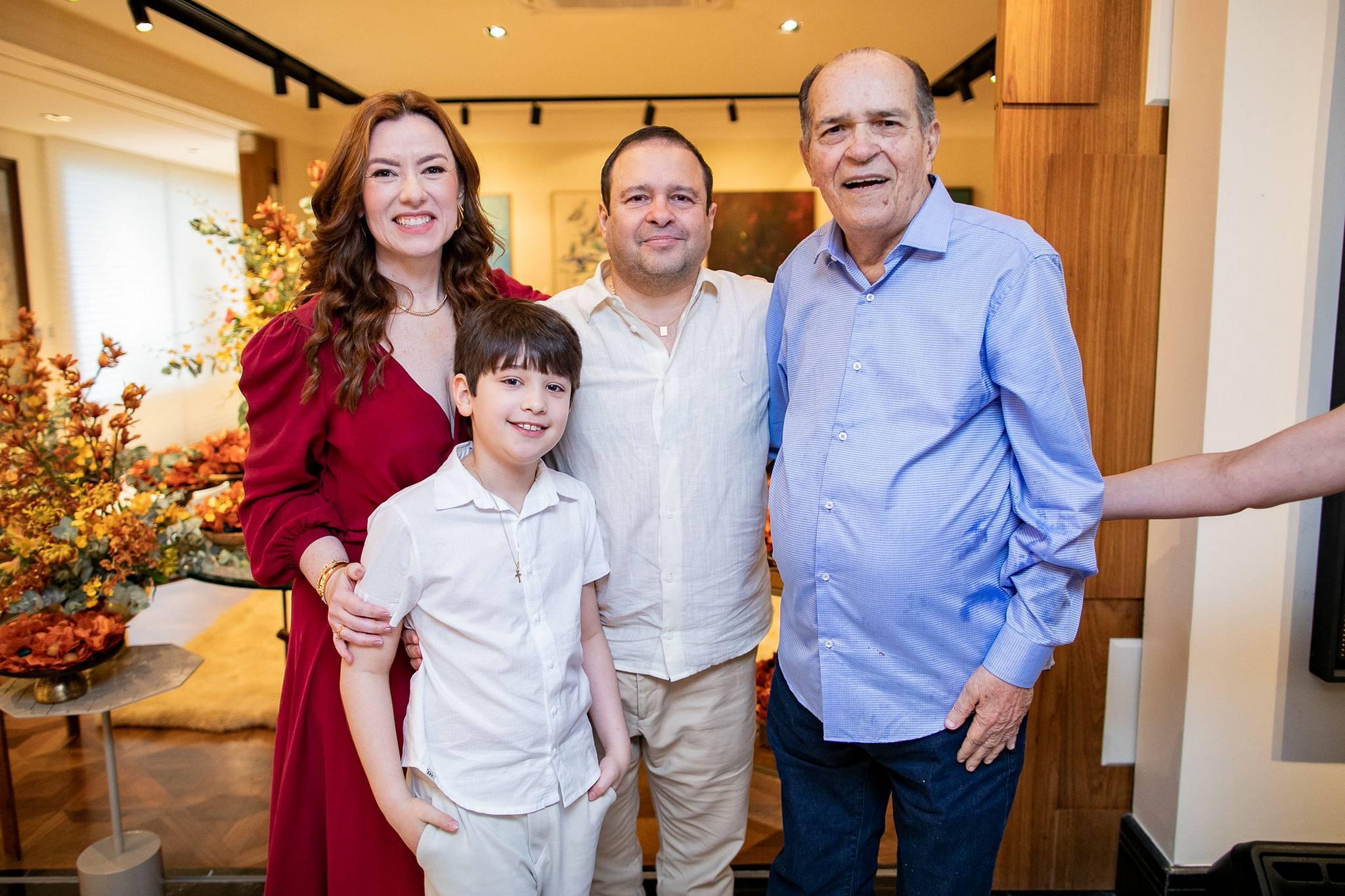 CAPTEI: Aniversário de Igor Queiroz Barroso reúne Amigos e Família - Jeritza Gurgel - Diário do ...